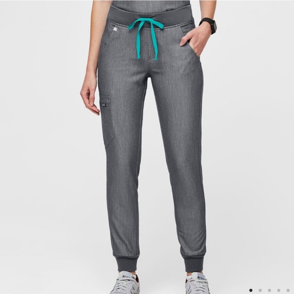 Figs | Pants & Jumpsuits | Figs Graphitegray Zamora Jogger Scrub Pants ...